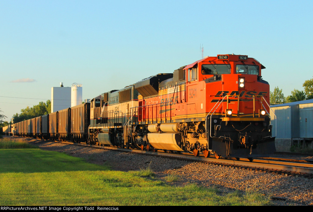BNSF 9241